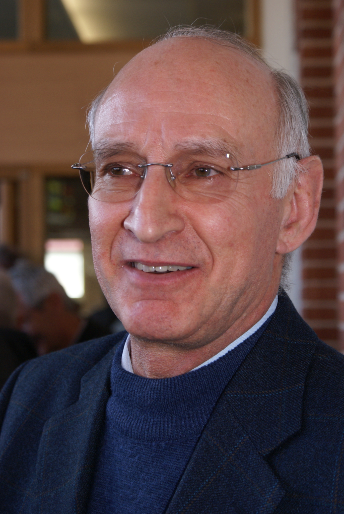 Décès du père Bernard Doneau - Diocèse d'Angers